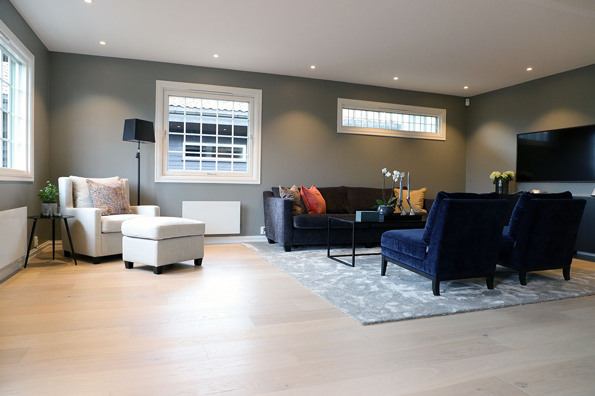 Slik blir en romslig stue lun og hyggelig - Enkel Fornyelse - Butinox